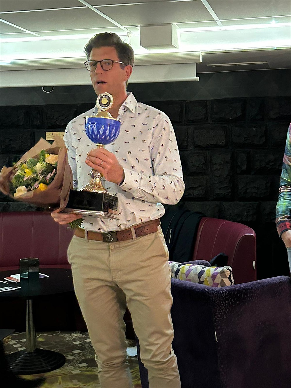 En hyllning till det ideella! / Solfjäderstaden IBK