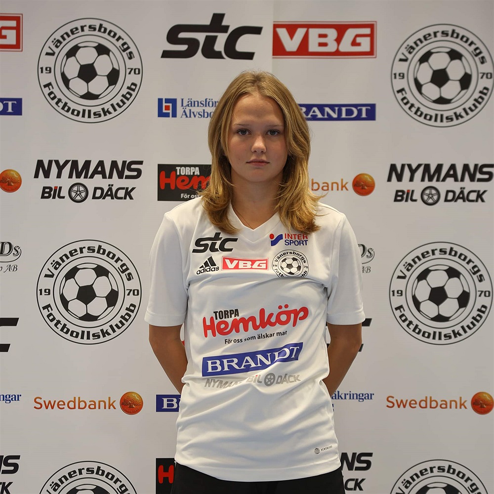 Tuva-Lisa fortsätter i VFK / Vänersborgs FK - Damer - Svenskalag.se