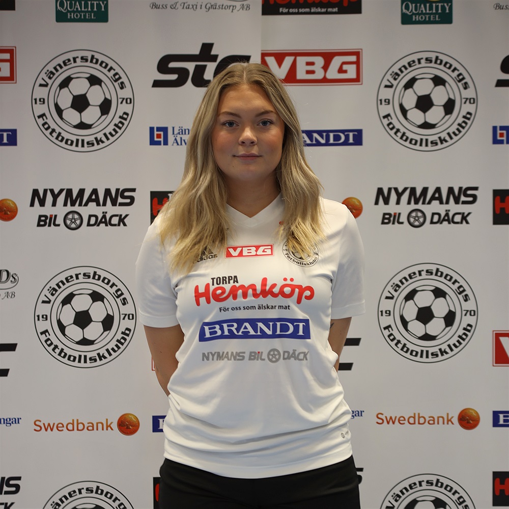 Linnea fortsätter i VFK / Vänersborgs FK - Damer